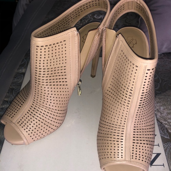 Ann Taylor | Shoes | Ann Taylor Shoes | Poshmark